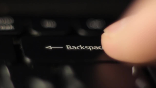 استوک فوتیج : فشاردادن دکمه Backspace 307942 Pressing Backspace - مزرعه فوتیج