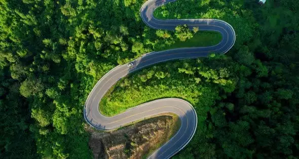 فوتیج جاده سرسبز 39590 Amazing Dangerous Zigzag Road مزرعه فوتیج