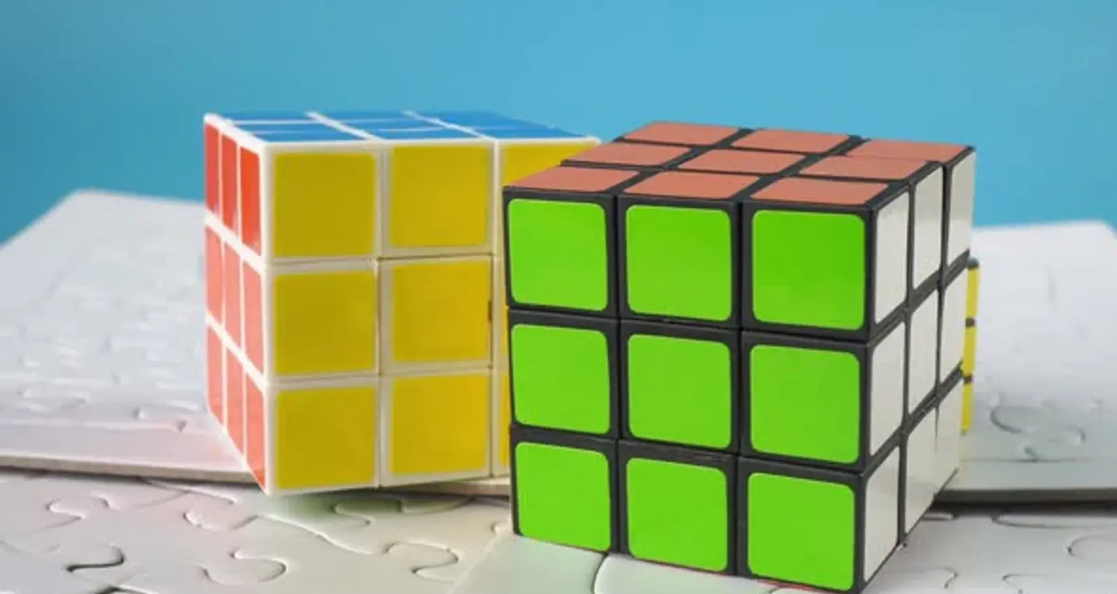 فوتیج مکعب روبیک 30748 Rubik Cube And Jigsaw Puzzle - مزرعه فوتیج